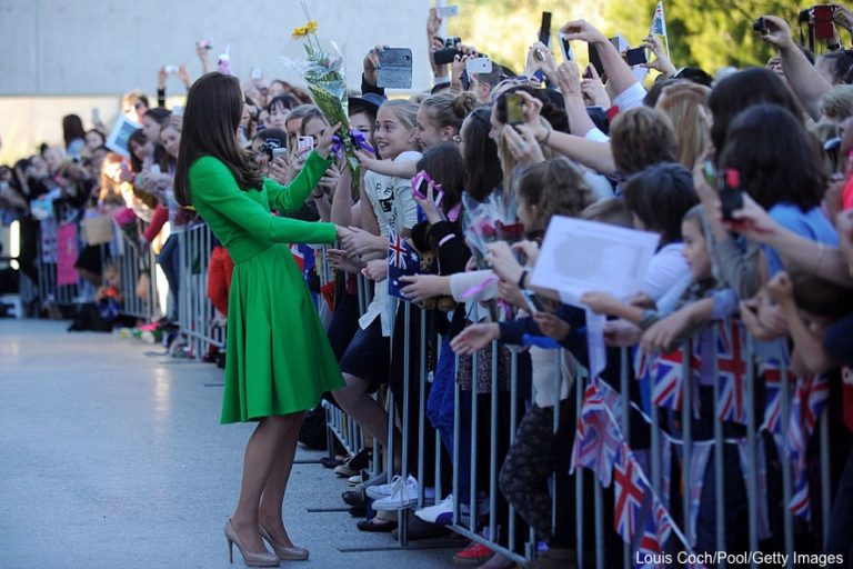 Kate ‘Goes Green’ for Arboretum, Parliament & Portrait Gallery – What ...