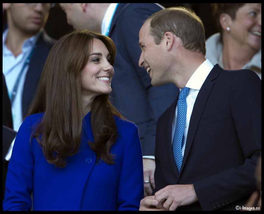 Duchess of Cambridge- Rugby World Cup opening game – What Kate Wore