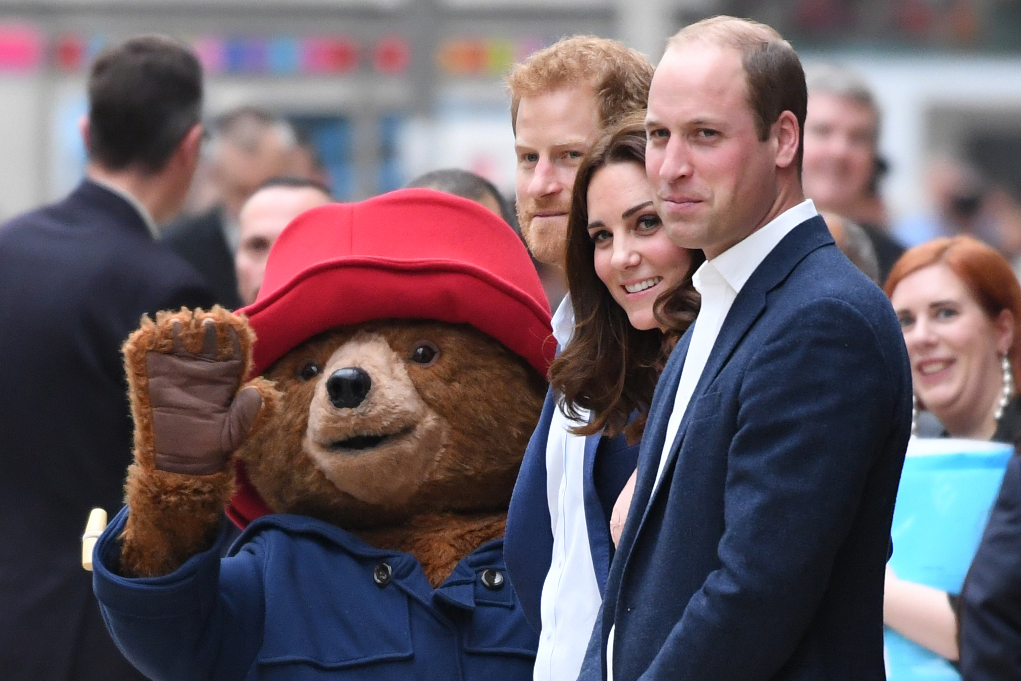 Kate in Orla Kiely as she Dances with Paddington Bear – What Kate Wore
