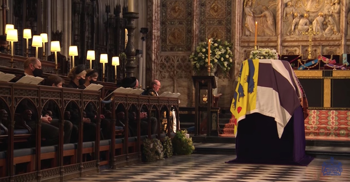 Philip Funeral Wessex Family in Pew Coffin Inside Chapel – What Kate Wore