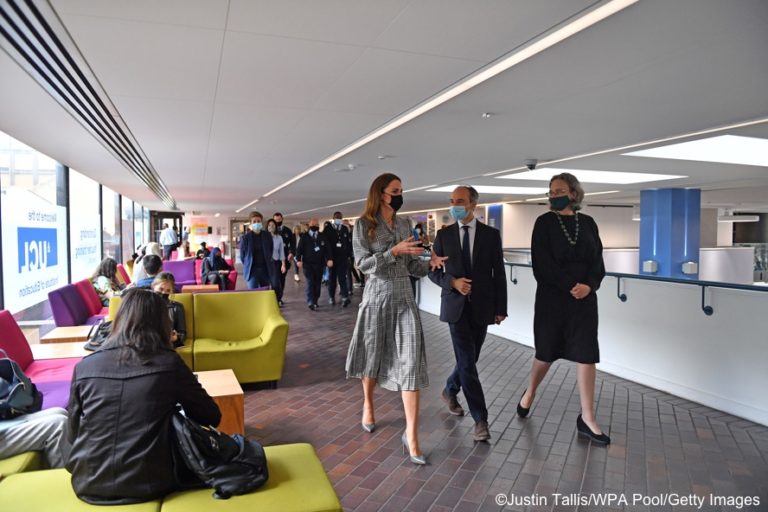 The Duchess in Familiar Pieces for London Engagement & Jenny Packham’s ...