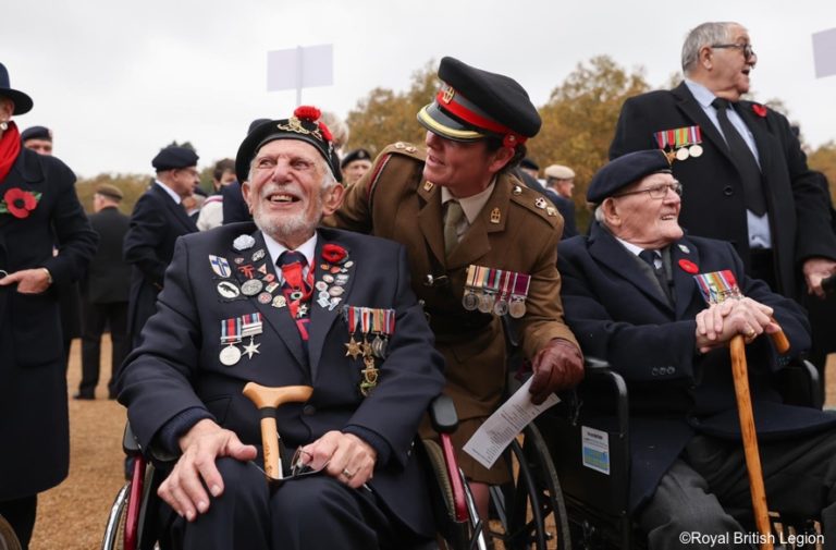 The Duchess Brings Back Alexander McQueen Design for Remembrance Sunday ...