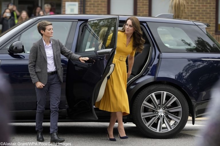 The Princess in Karen Millen & Emily Mortimer for Hospital Visit – What ...