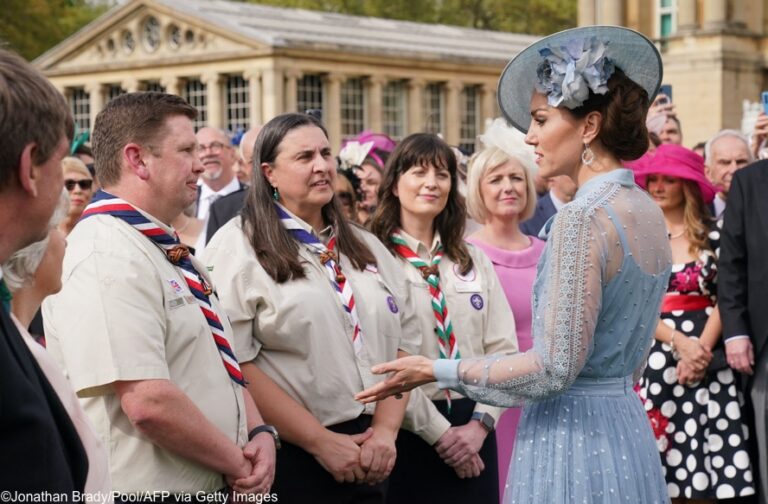 The Return of the Elie Saab Separates for Buckingham Palace Garden ...