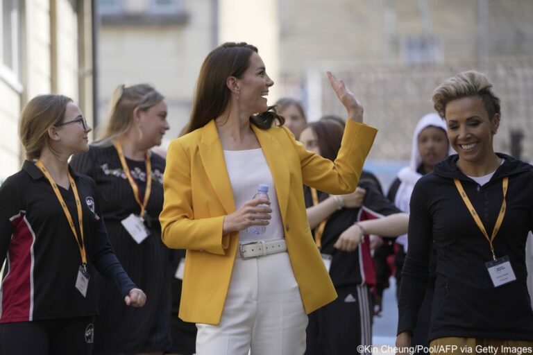 The Princess in Sunny Separates for Mental Health Week Engagement ...