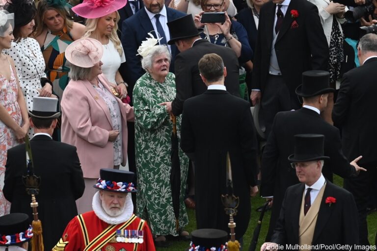 The Return of the Elie Saab Separates for Buckingham Palace Garden ...