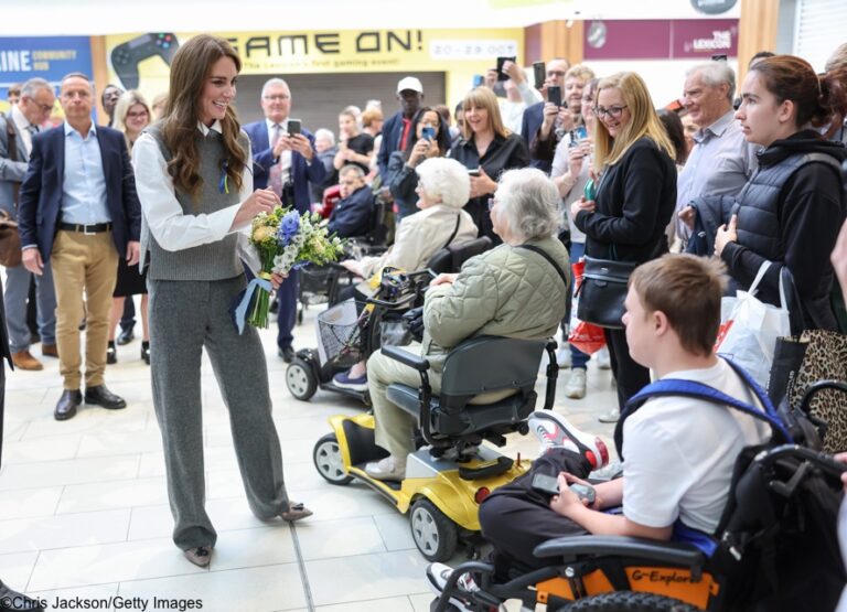 The Princess Wears Cefinn and Sézane for Ukraine Community Support ...